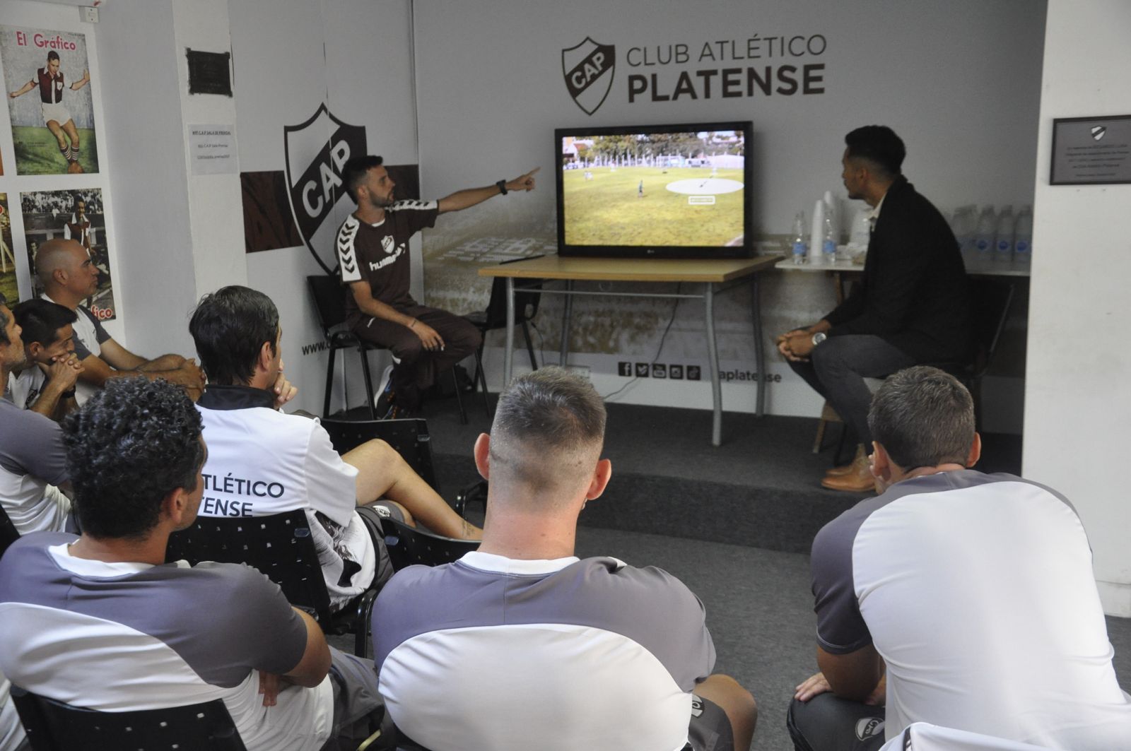 Reunión de entrenadores de inferiores junto al Director Deportivo | Club Atlético Platense