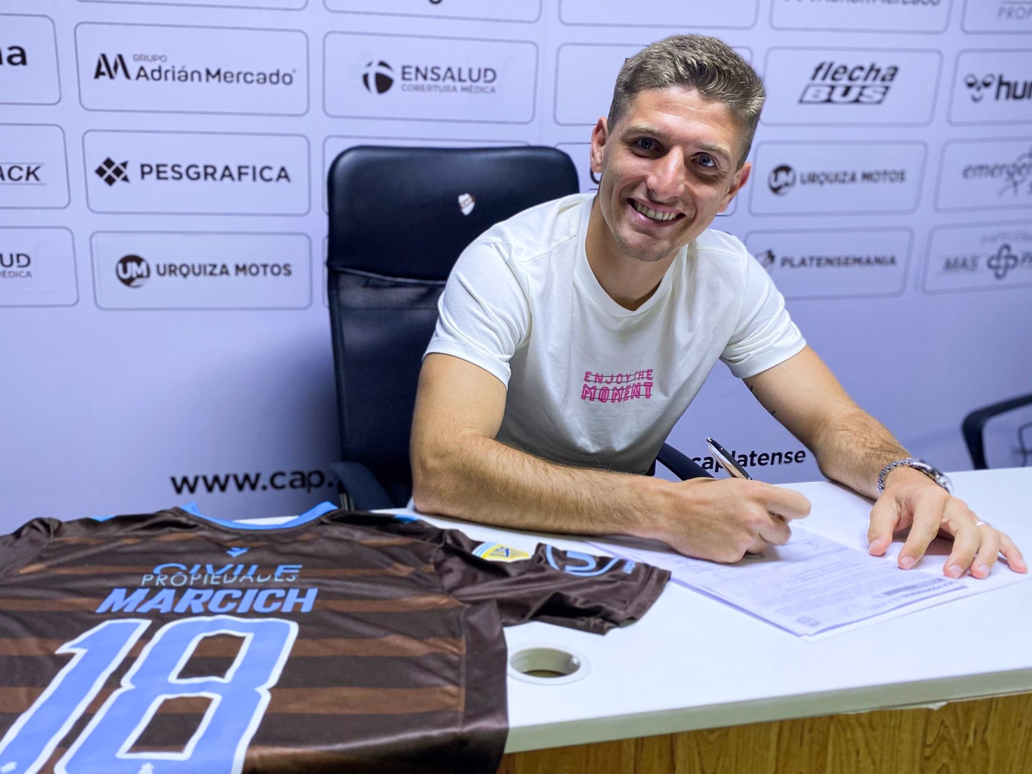 Sasha Marcich extendió su contrato con el club | Club Atlético Platense