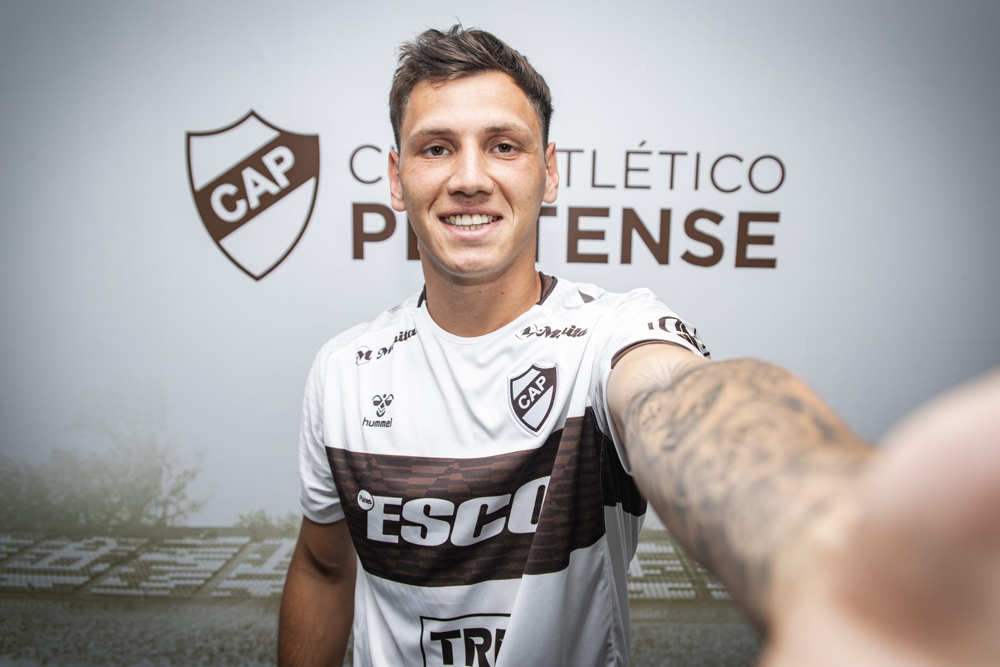 Enzo Roldán se suma al mediocampo marrón y blanco | Club Atlético Platense