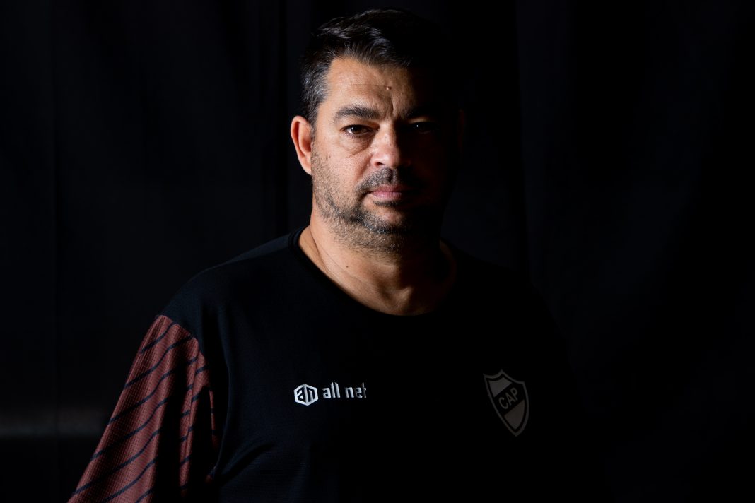 Alejandro Vázquez deja el cargo de DT para asumir como Manager | Club ...