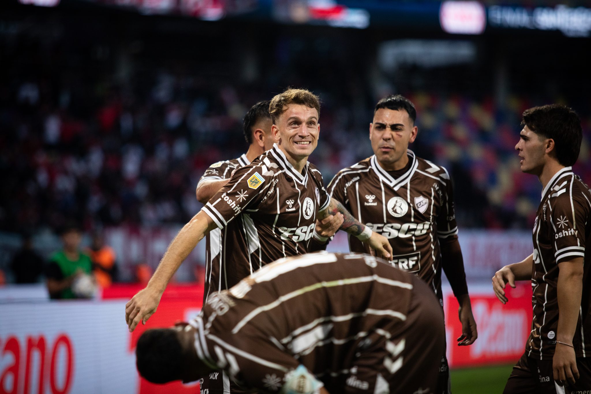 ¡PLATENSE CAMPEÓN DEL FÚTBOL ARGENTINO! - Club Atlético Platense